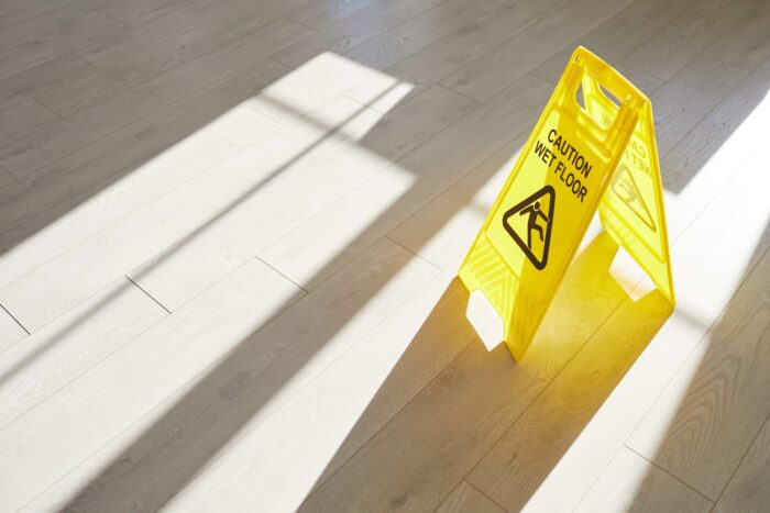 What Are the Signs of Internal Injuries After a Slip and Fall Accident ...
